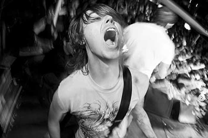 Deez Nutz and Former I Killed The Prom Queen Bassist SEAN KENNEDY ...