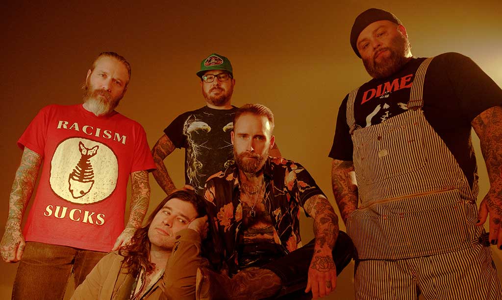 ALEXISONFIRE: Largest Step Forward - OUTBURN ONLINE