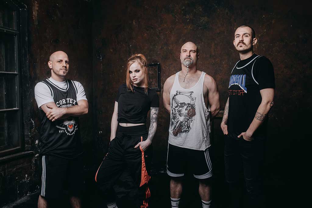 Influences & Essentials: THE HELLFREAKS - OUTBURN ONLINE