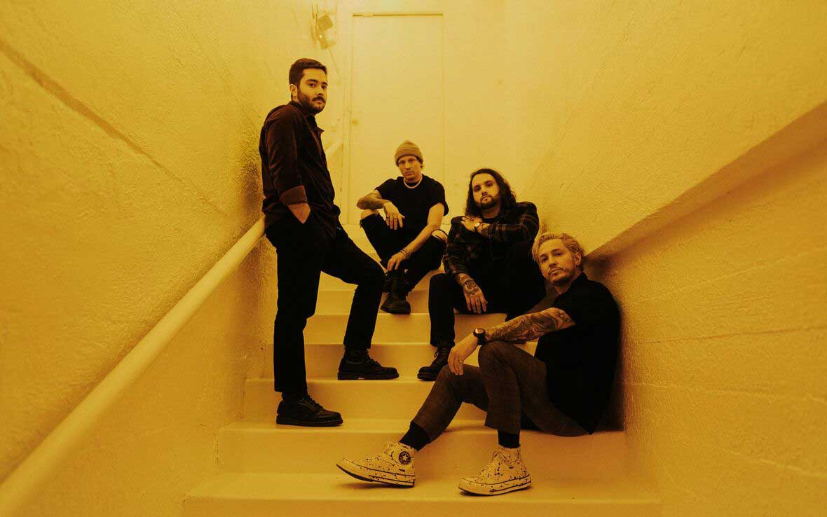 THE WORD ALIVE Shares Frenzied New Single “Hate Me” - OUTBURN ONLINE