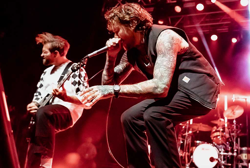 TDWP is Eternal Tour: THE DEVIL WEARS PRADA with Silent Planet ...